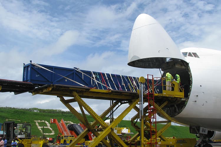 Cargo Charter - World Air